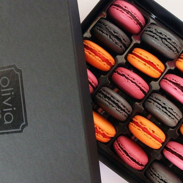 Spooky Halloween Macarons! - Olivia Macaron