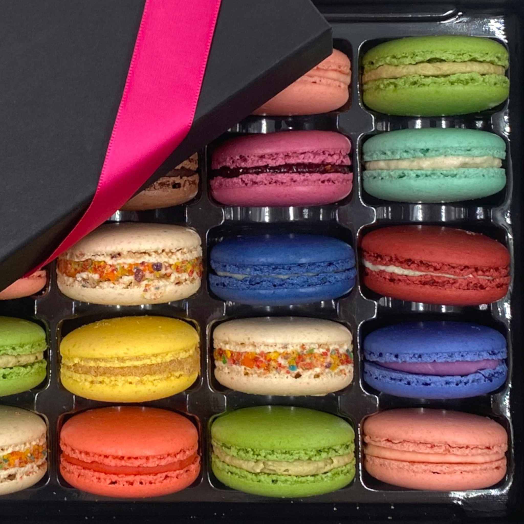 Olivia Macaron Online | French Macarons Cookies Near You